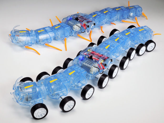 Customizing the Tamiya 70230 Centipede Robot to 18 wheel drive car ...
