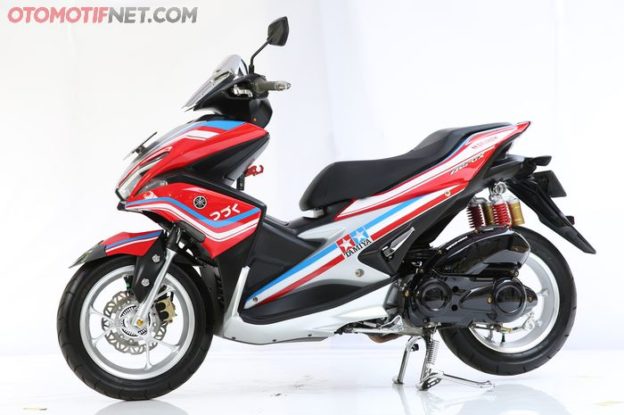 Yamaha Aerox 155 with Tamiya livery wins modification award Customaxi ...