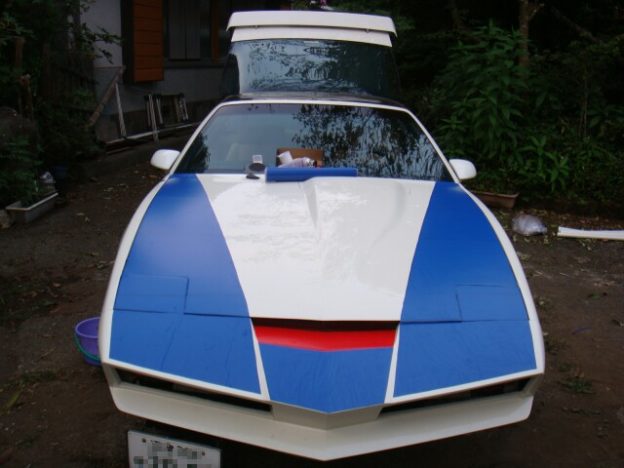 Full scale real Pontiac Firebird "Knight Rider" with the design scheme ...