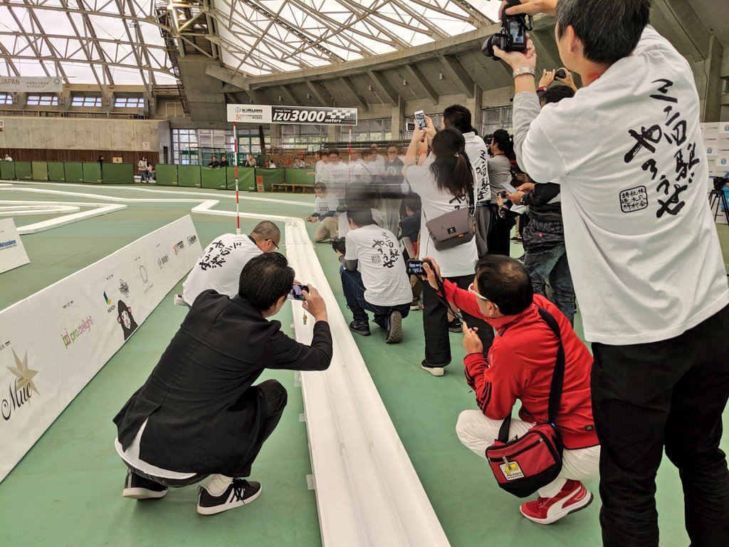 New Guinness world record of longest Tamiya Mini 4WD track – King Cobra ...