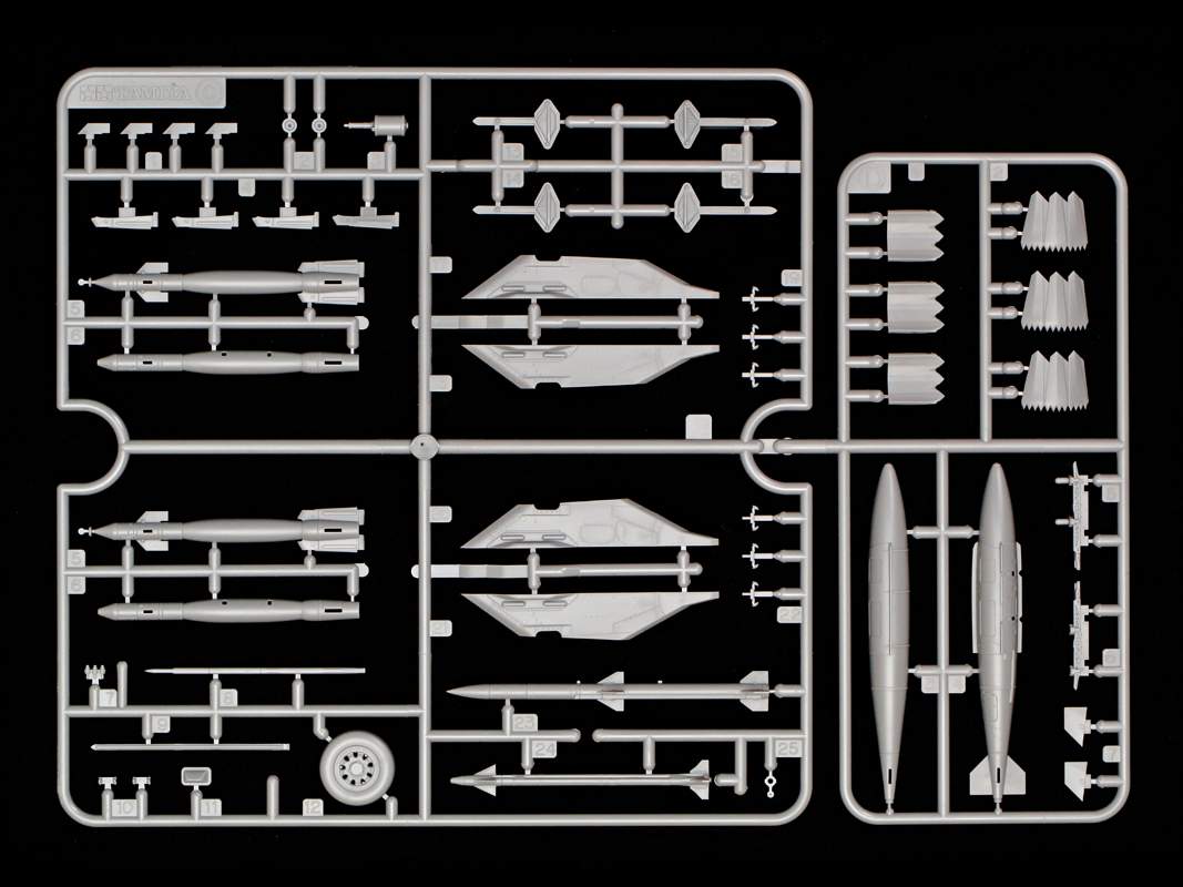 Detail photos of Tamiya 61124 Tamiya Lockheed Martin F-35A Lightning II ...