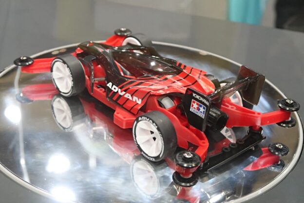 Tamiya 92441 Mini 4WD ADVAN Aero Avante Limited presented at Tokyo Auto ...